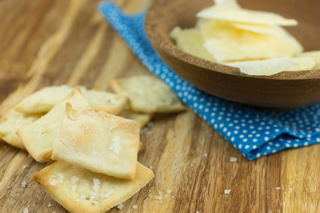 SIMPLE SEA SALT AND AVOCADO OIL CRACKERS – Ava Jane's Kitchen