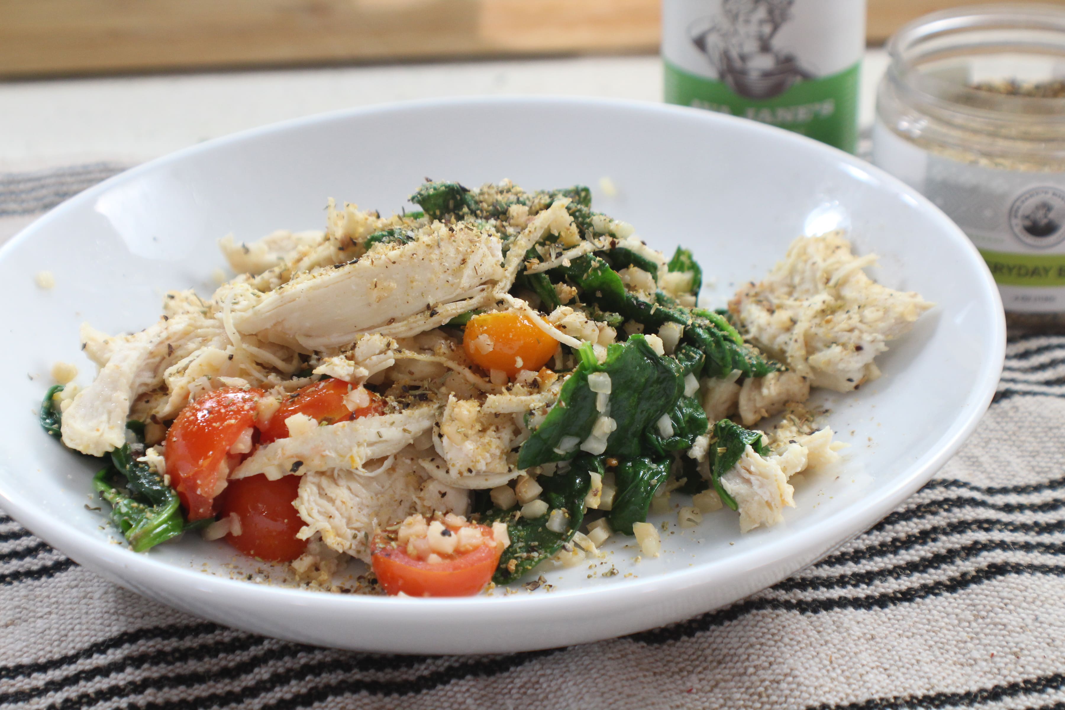 EVERYDAY CHICKEN AND VEGGIE BOWL – Ava Jane's Kitchen